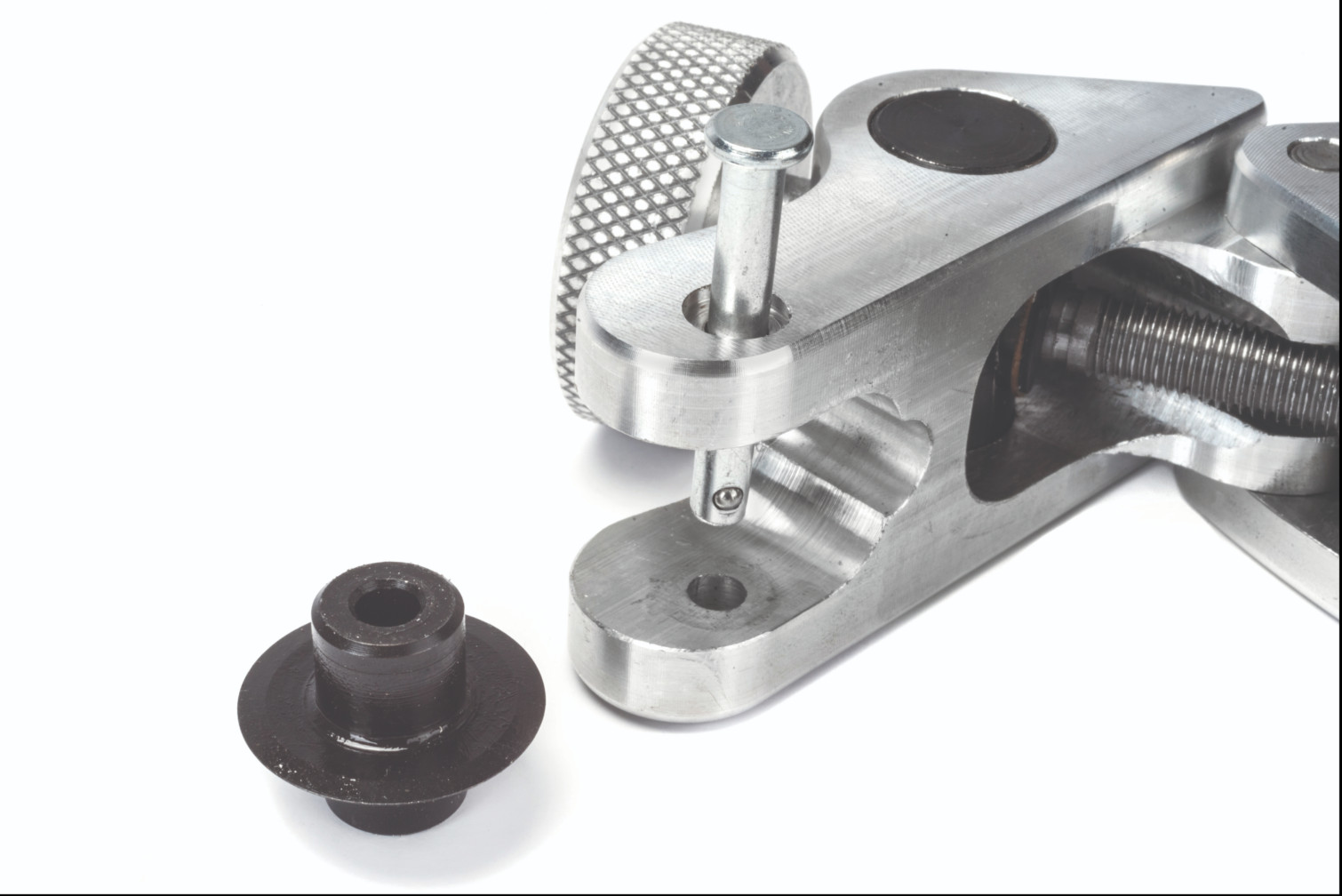 The hardest working close quarters tube cutters | Wheeler-Rex